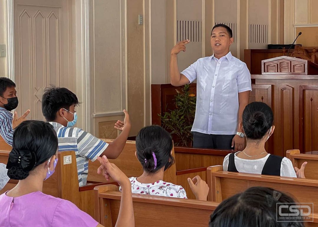 SAN JOSE, MINDORO OCCIDENTAL - Basic Sign Language Seminar